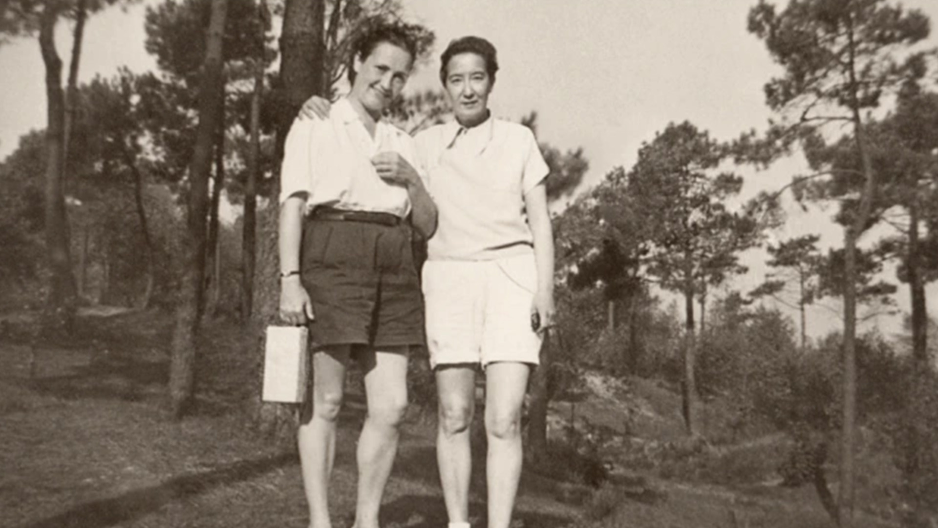 Queer ζευγάρια που έμειναν στην Ιστορία: Nelly Mousset-Vos & Nadine Hwang