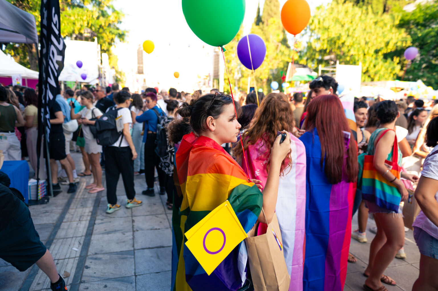 Μετράμε... εικόνες από το φετινό Athens Pride